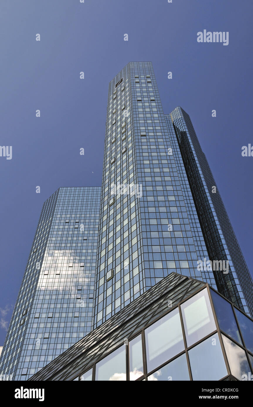 High-rise building, headquarters of Deutsche Bank, financial district ...