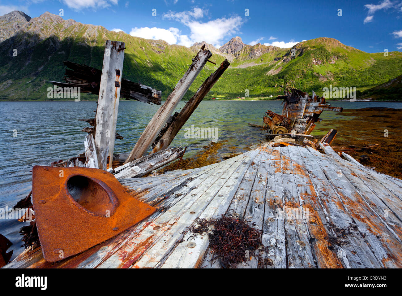 Lofoten islands norway ship hi-res stock photography and images - Alamy