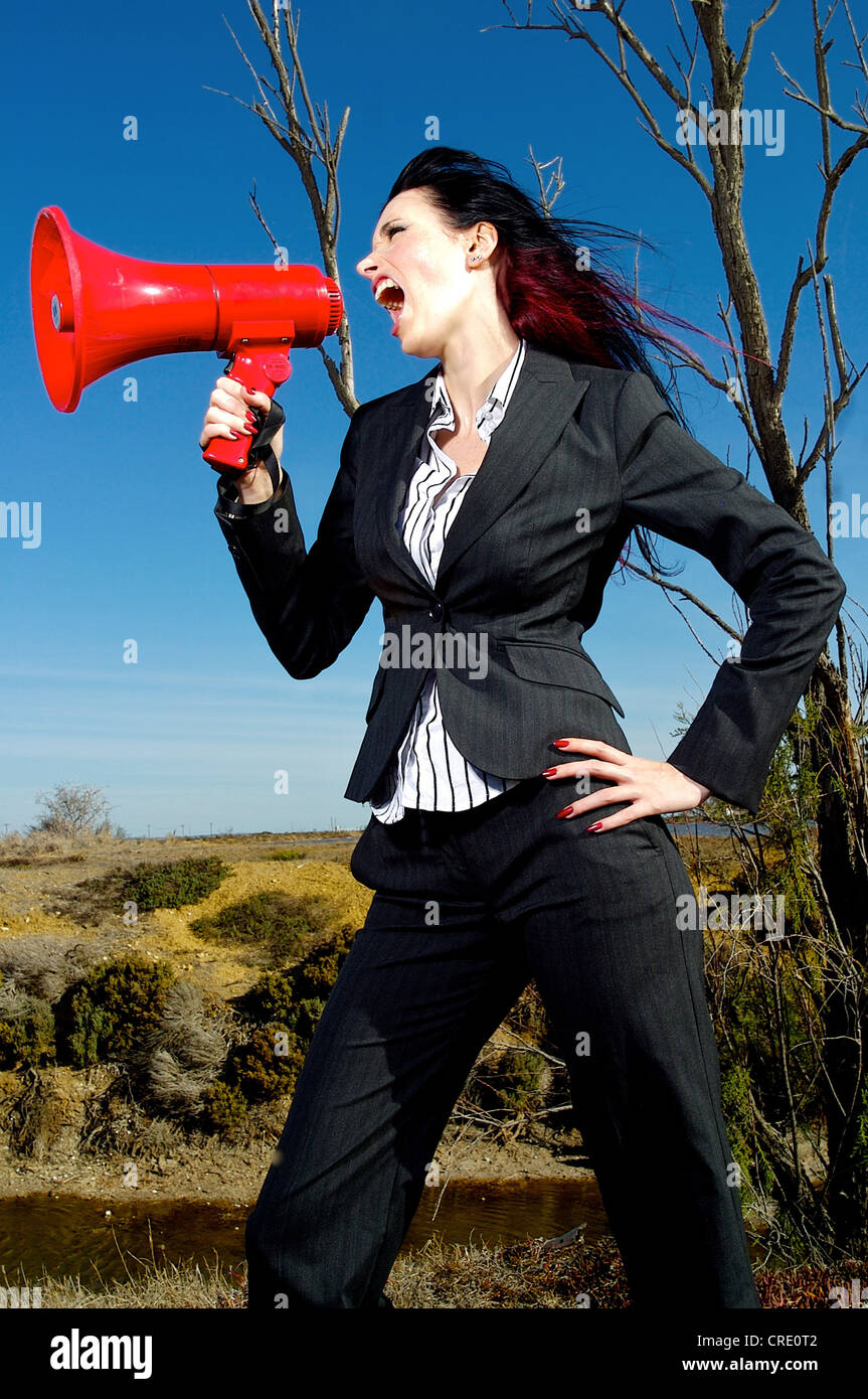 Woman face dark yelling hi-res stock photography and images - Alamy