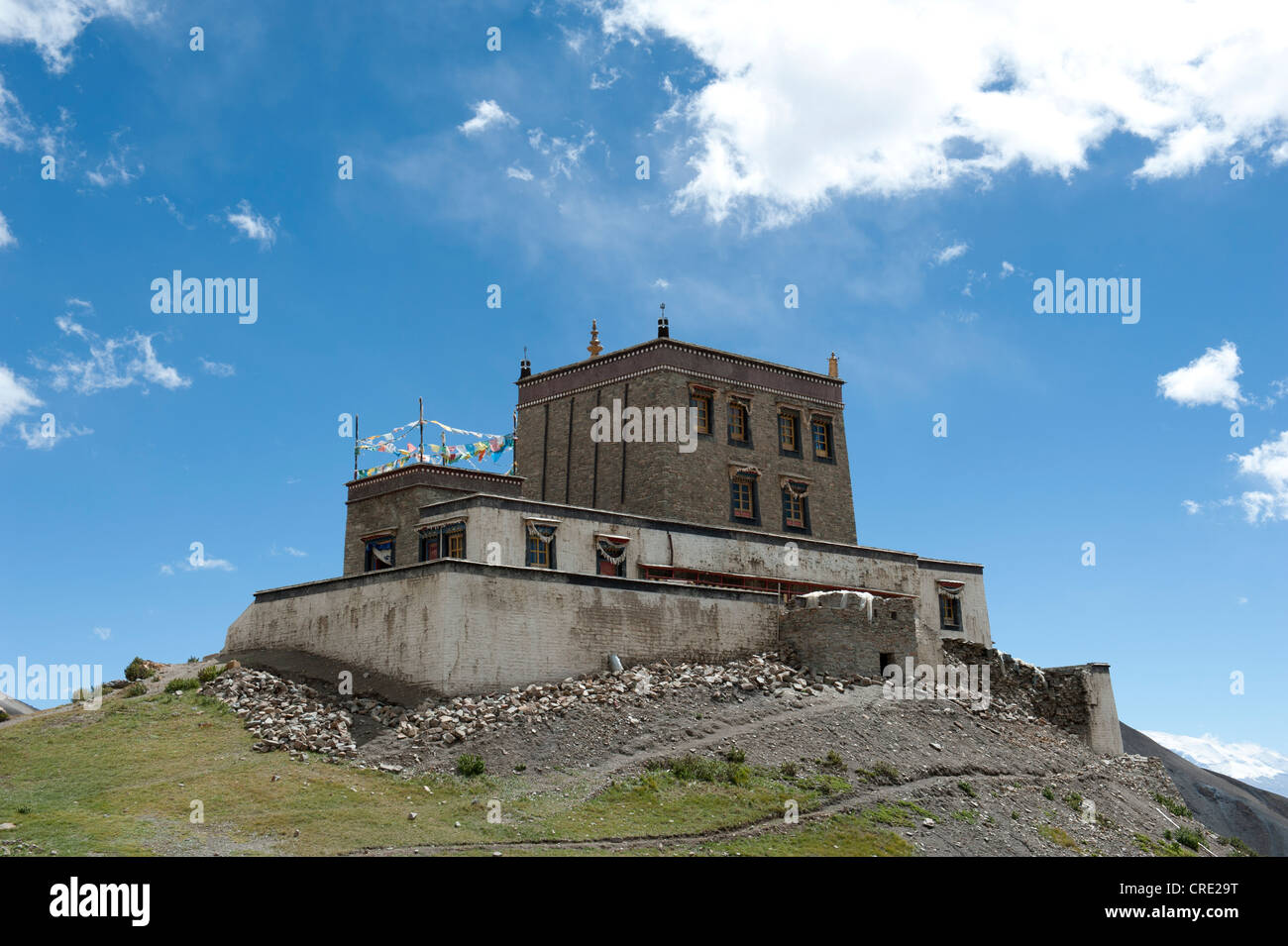 Tibetan Buddhism, Gyangdrak Gompa monastery, region around Mount ...