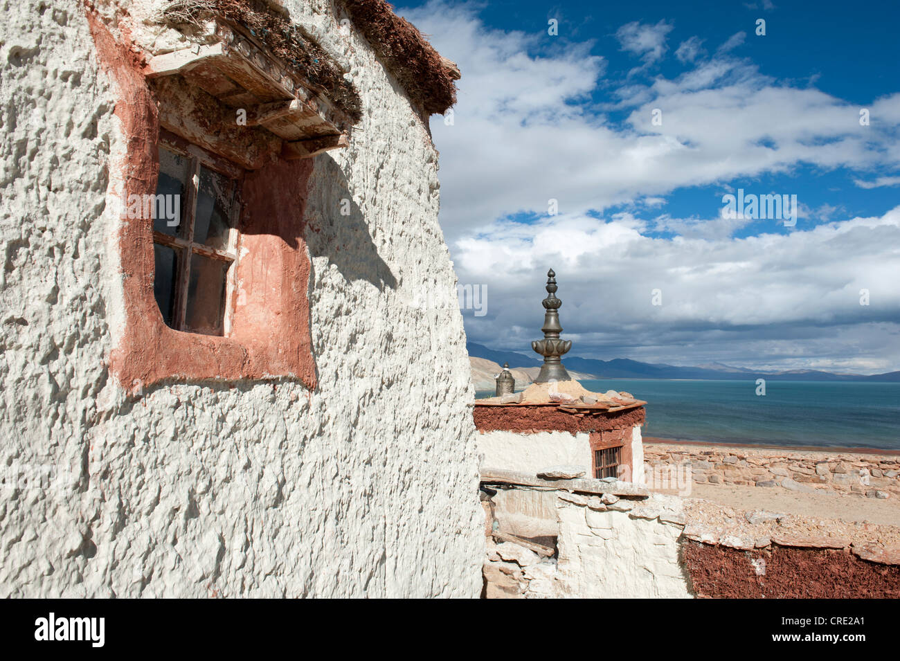 Tibetan Buddhism, window and walls, Chiu Gompa Monastery above Lake ...