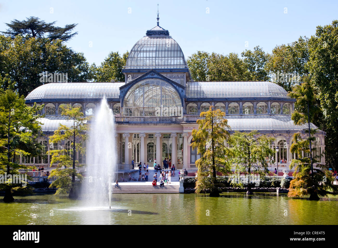 Crystal Palace, Palacio de Cristal, in the Parque del Buen Retiro in ...