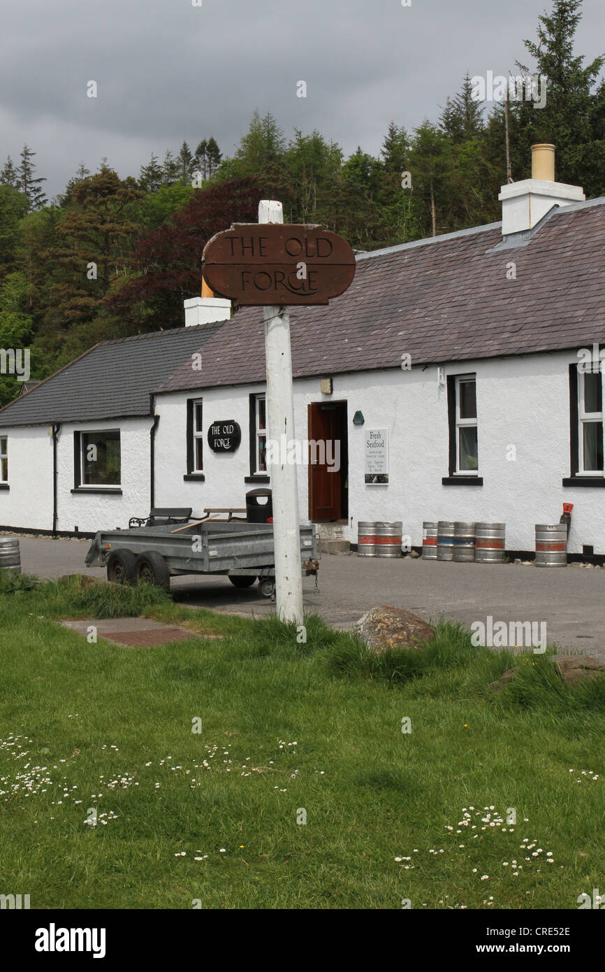 The old forge restaurant scotland hi-res stock photography and images ...