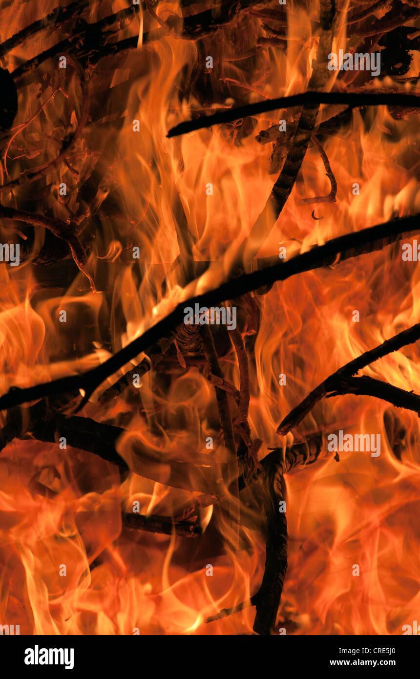 Intense heat blaze blazing hi-res stock photography and images - Alamy