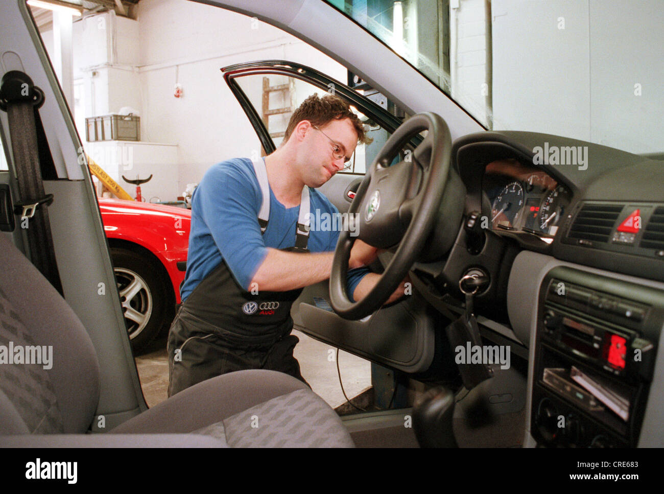 The inside of a mechanic workshop hi-res stock photography and images ...