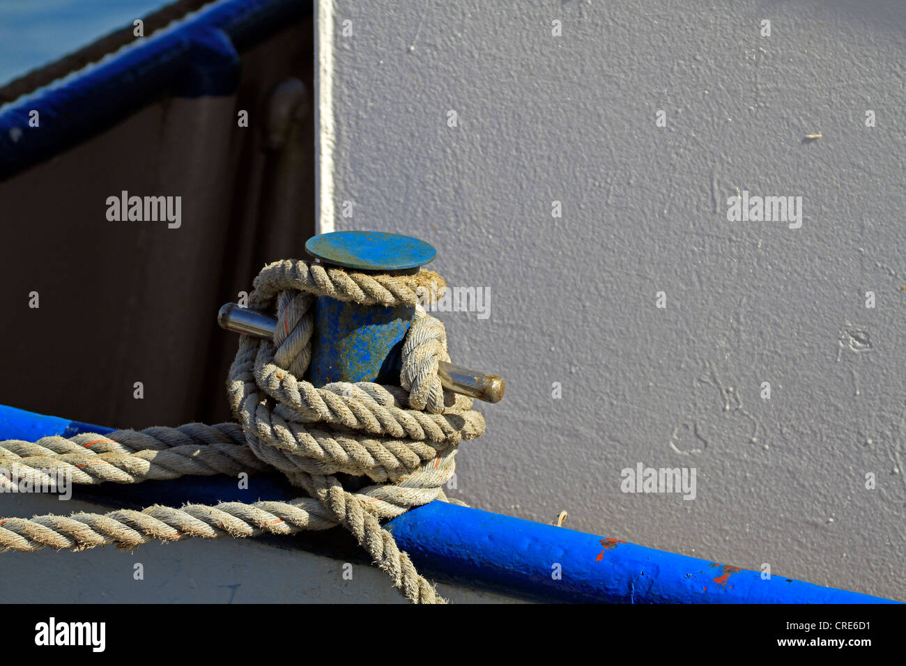 Blue bollard hi-res stock photography and images - Alamy