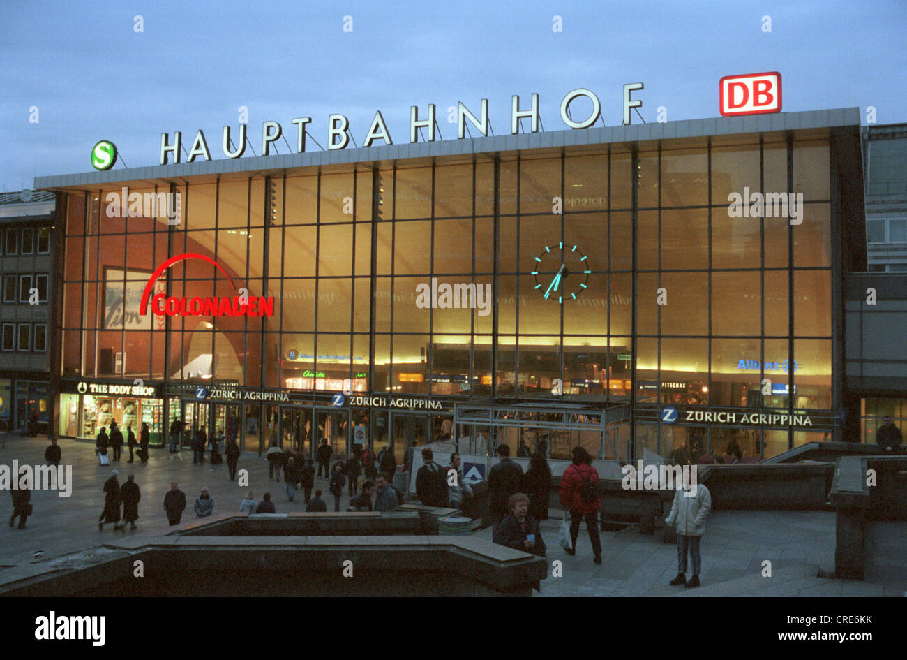 View of the main train station in Cologne, Germany Stock Photo - Alamy