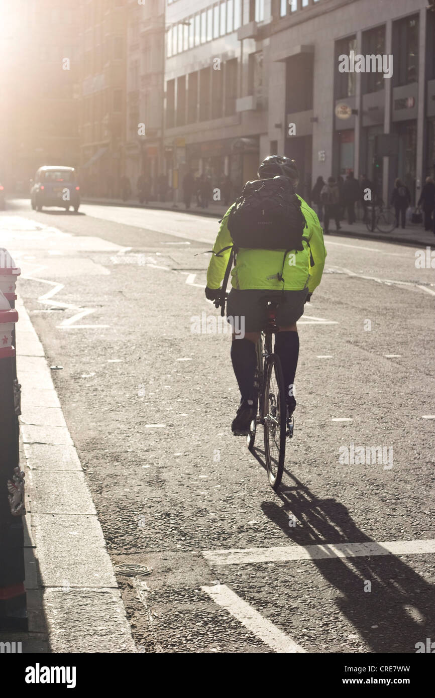 Getting to work london hi-res stock photography and images - Alamy