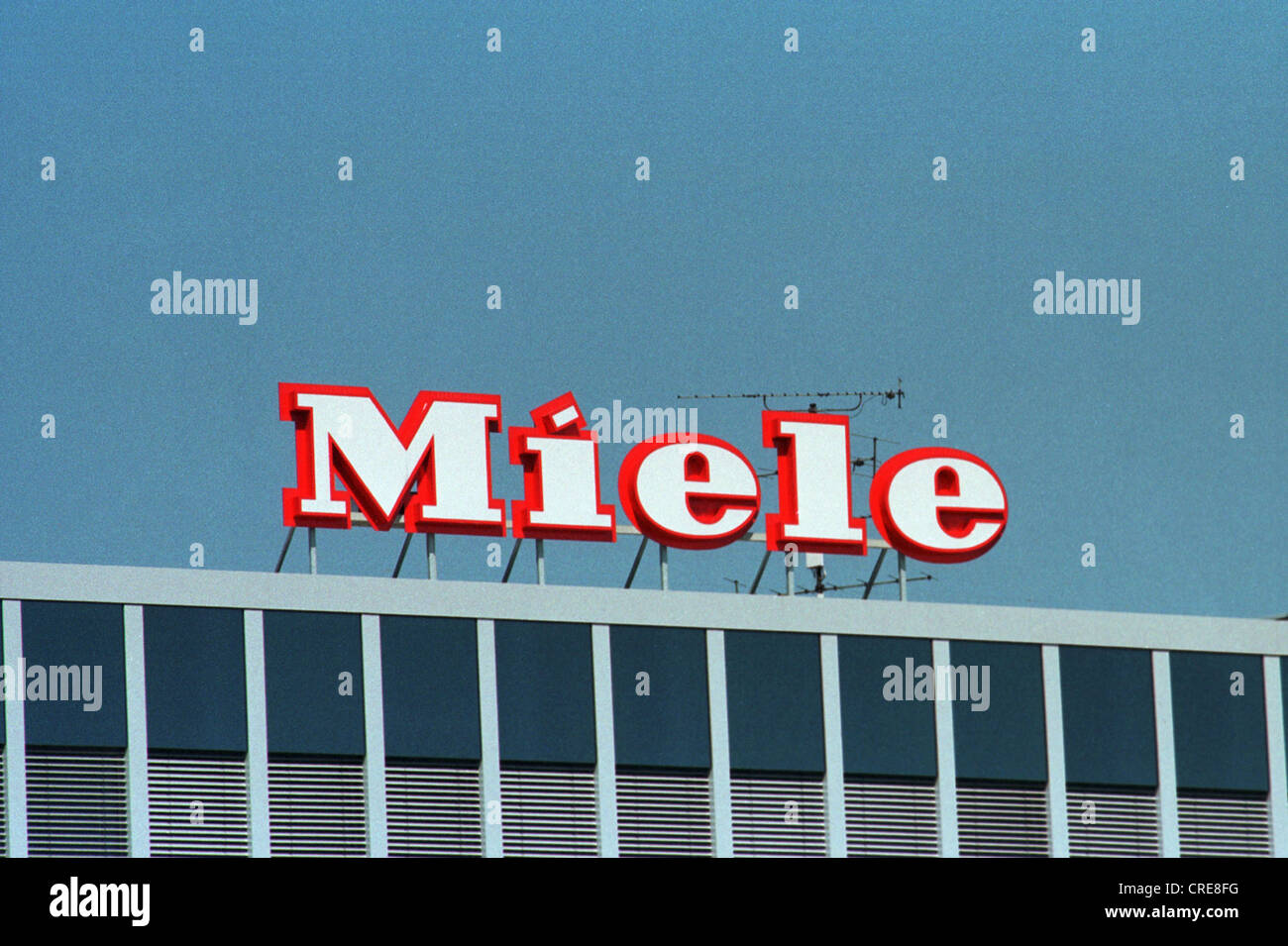 Miele logo hi-res stock photography and images - Alamy