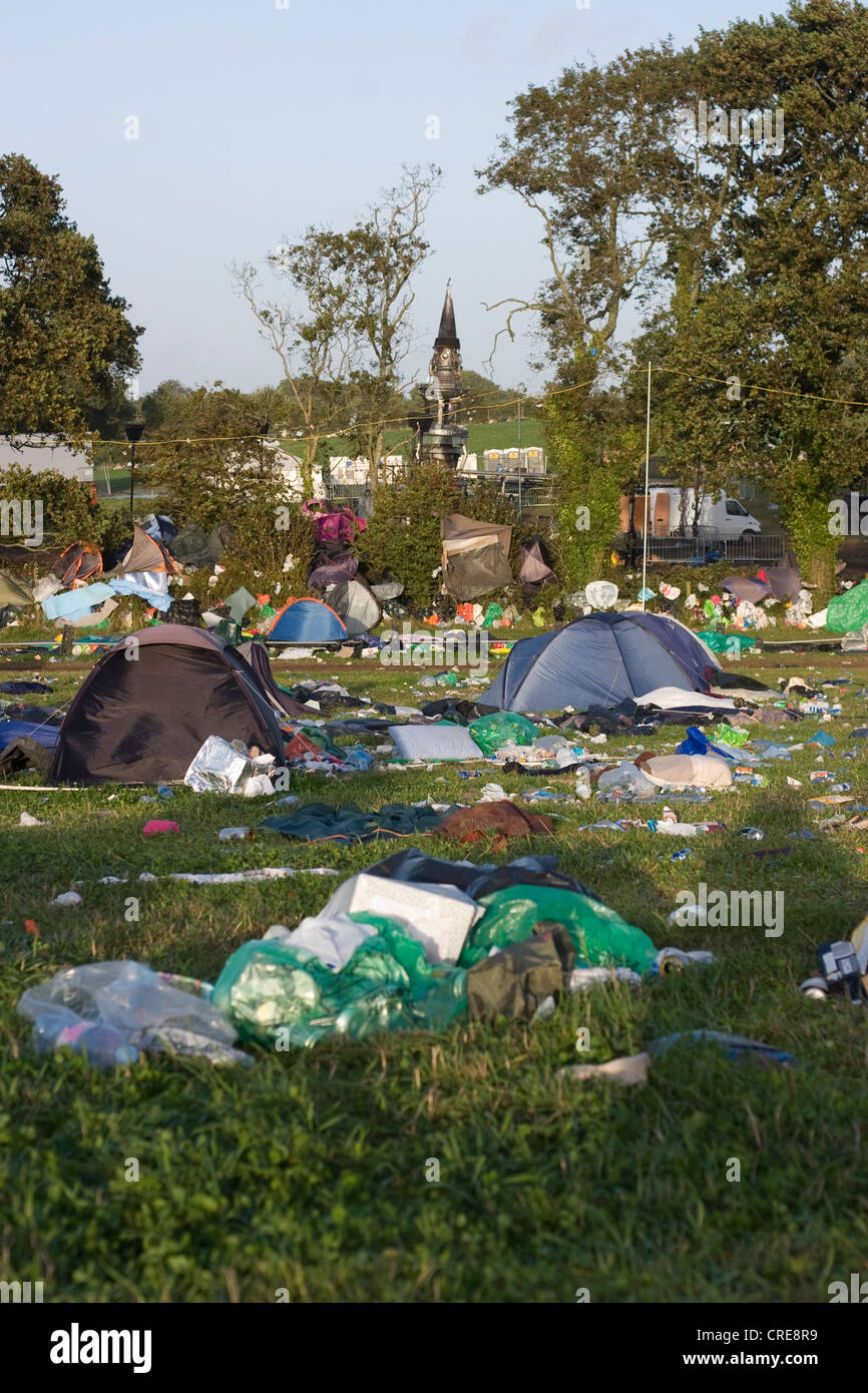 festival rubbish after a storm Stock Photo - Alamy