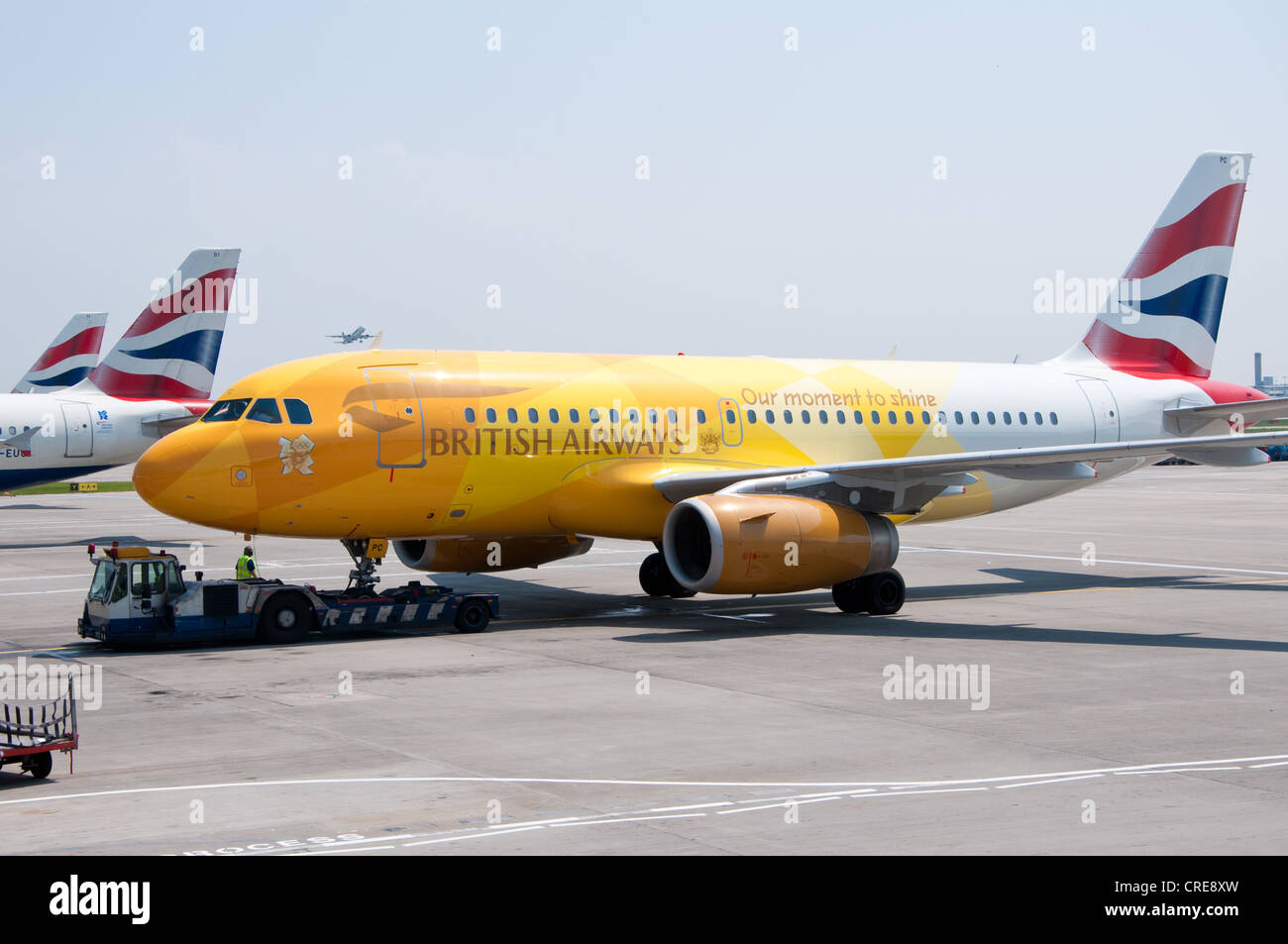 Firefly plane hi-res stock photography and images - Alamy