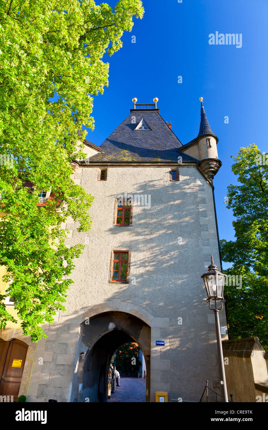 Middle gate hi-res stock photography and images - Alamy