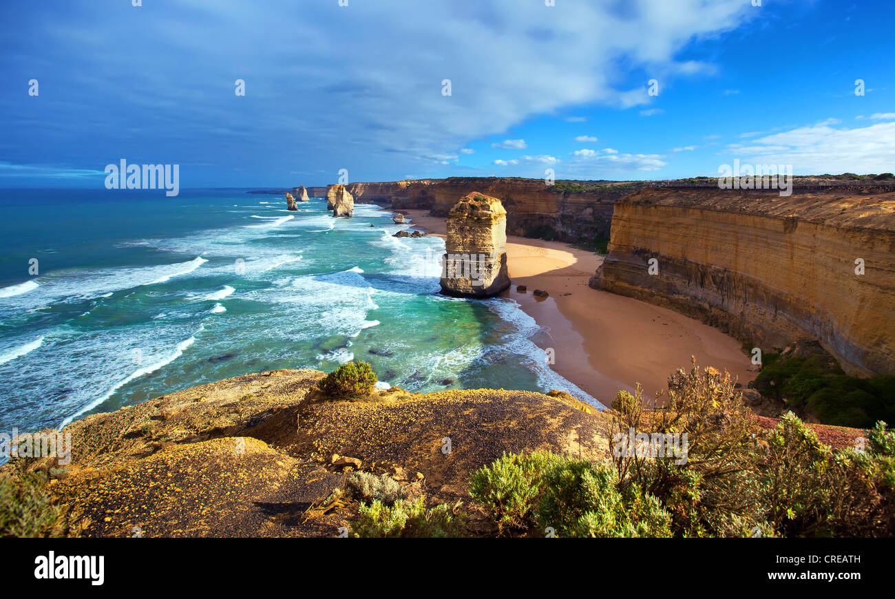 Twelve apostles australia hi-res stock photography and images - Alamy