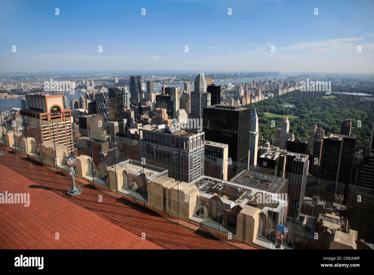 Rockefeller rooftop sightseeing hi-res stock photography and images - Alamy