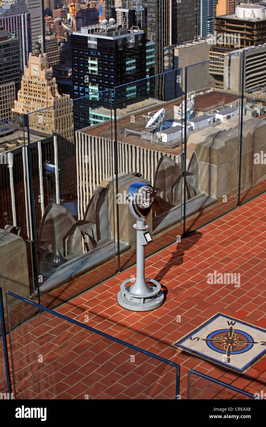 Rockefeller rooftop sightseeing hi-res stock photography and images - Alamy