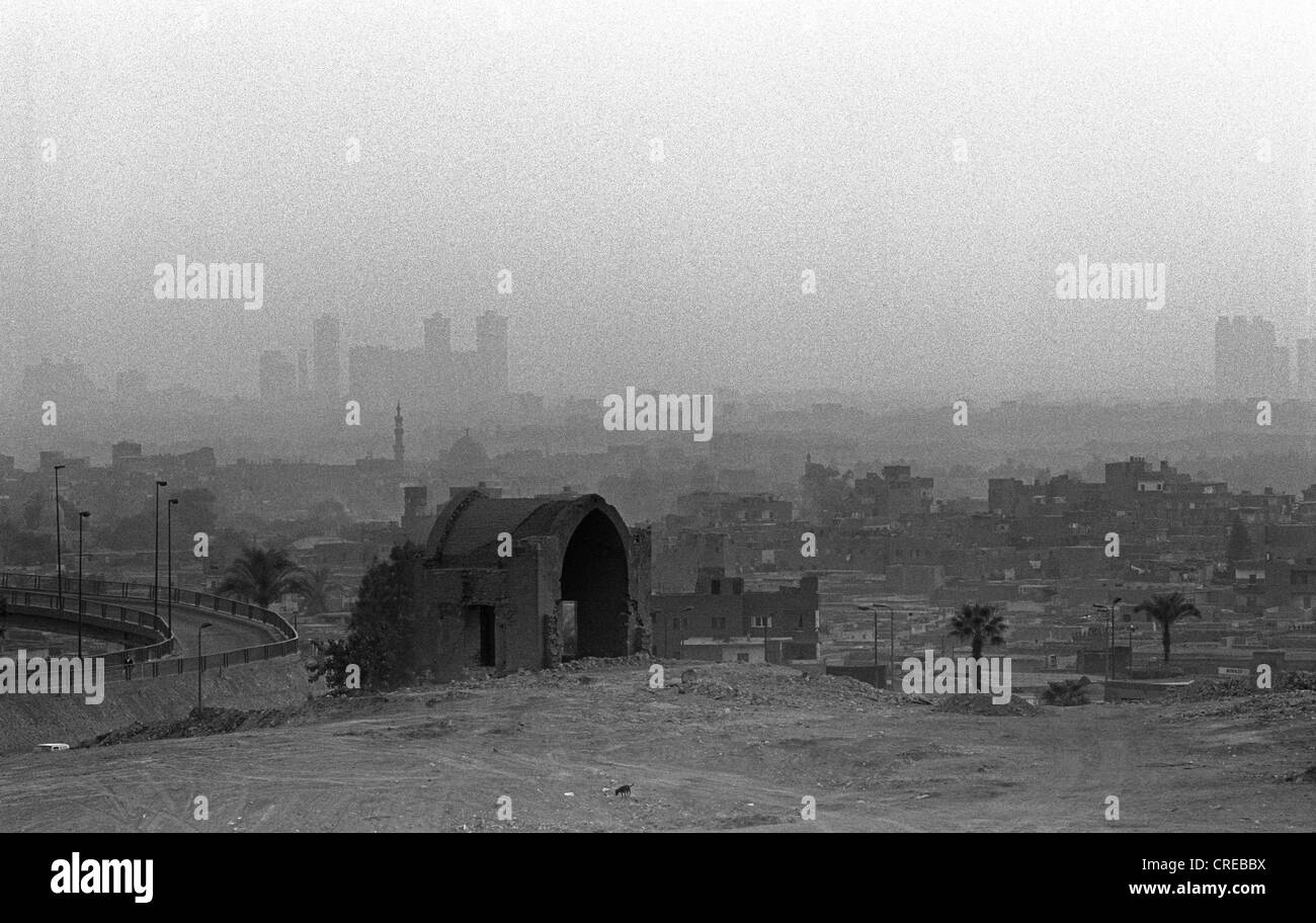 Cairo urban egypt Black and White Stock Photos & Images - Alamy