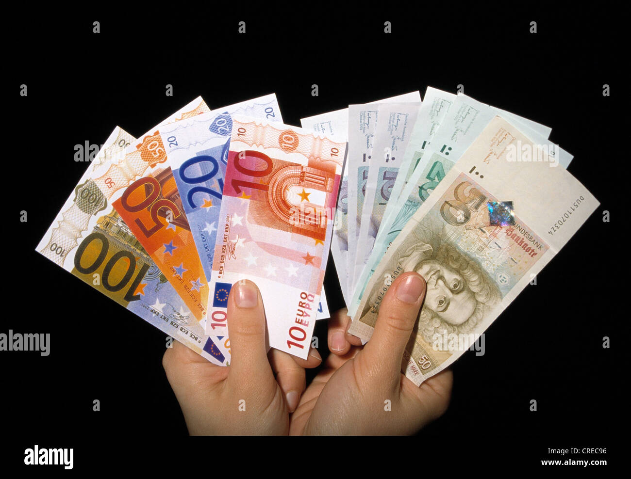 Convert euro exchange icon hi-res stock photography and images - Alamy
