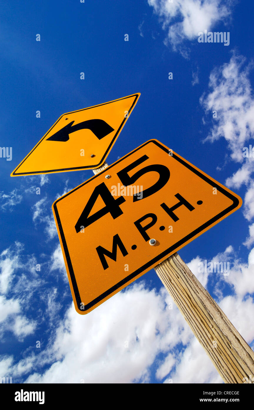 Sign with number 45 hi-res stock photography and images - Alamy