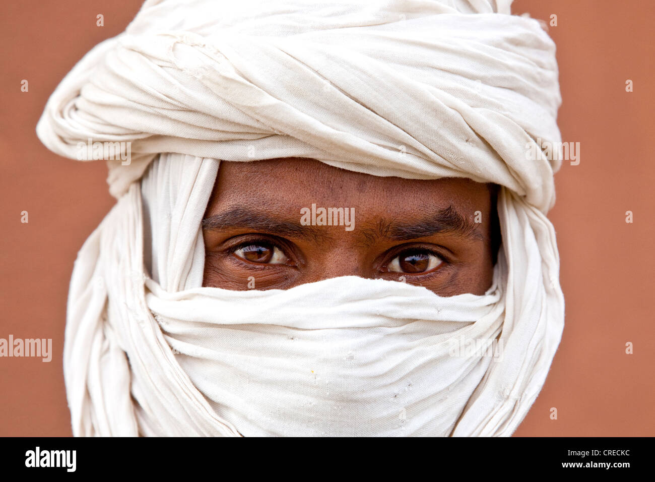 Moroccan turban hi-res stock photography and images - Alamy