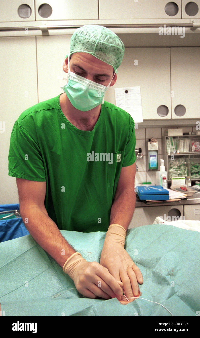 Anesthesiology induction hi-res stock photography and images - Alamy