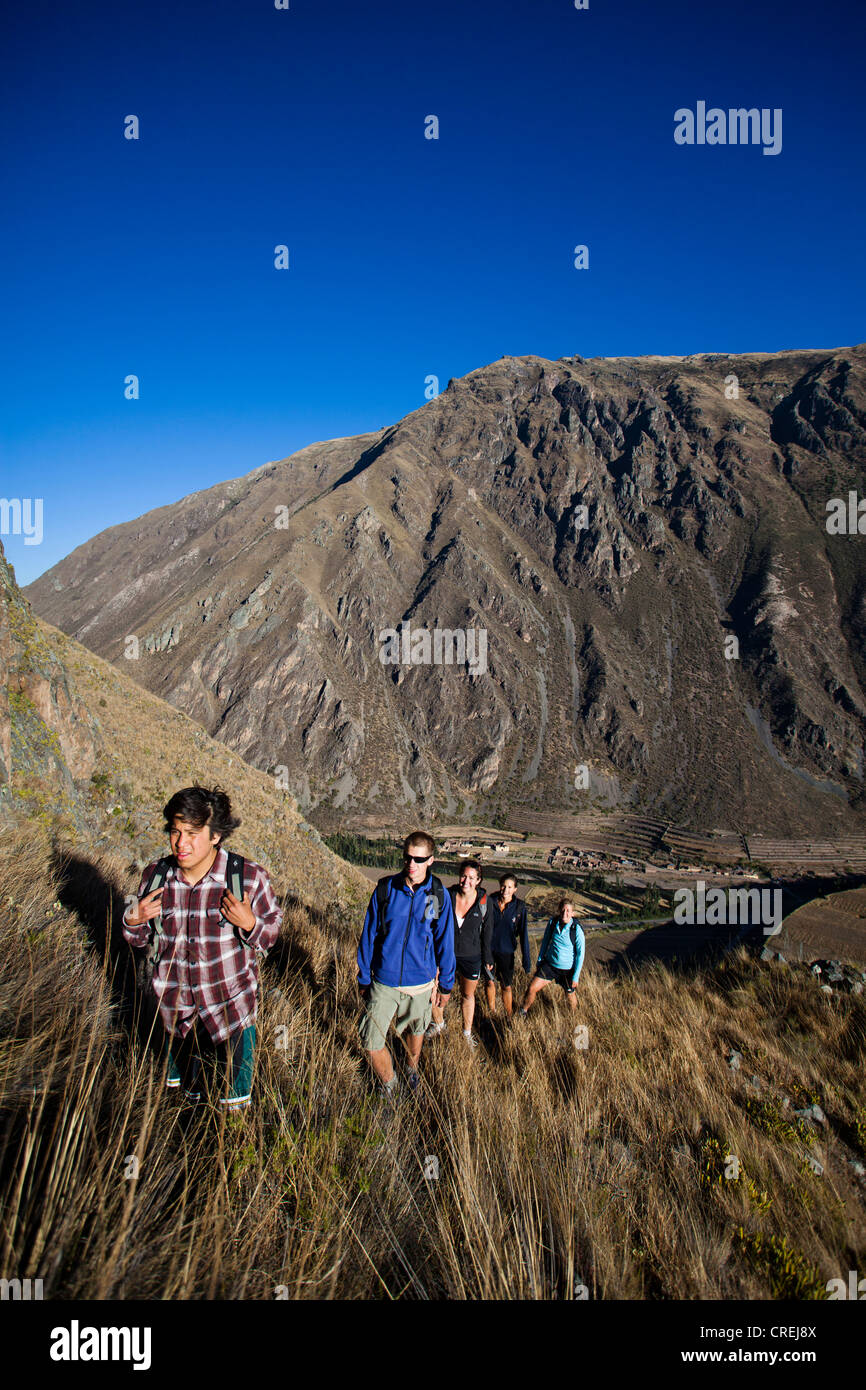 Tall teenager group hi-res stock photography and images - Alamy