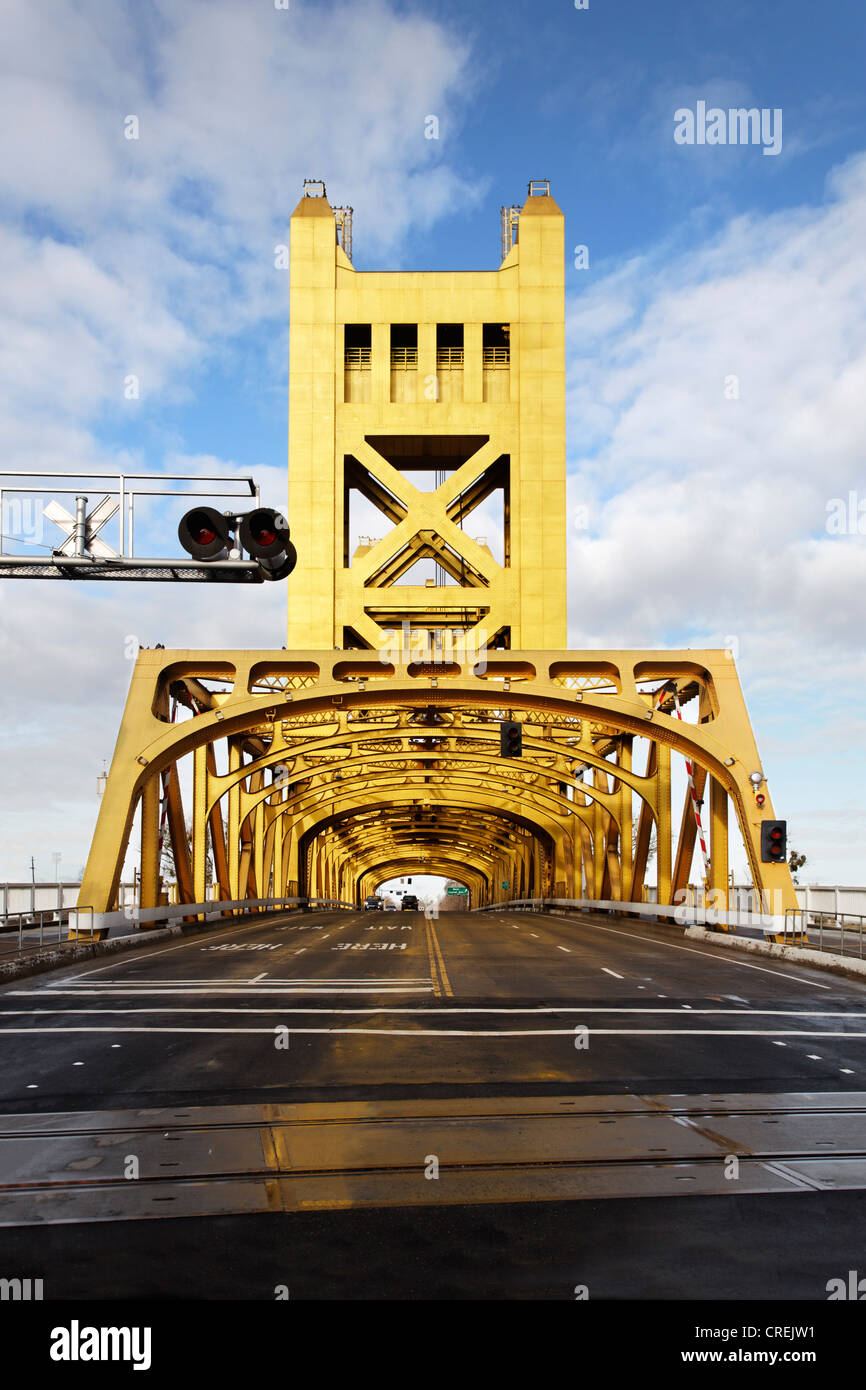 Sacramento Tower Bridge High Resolution Stock Photography and Images ...