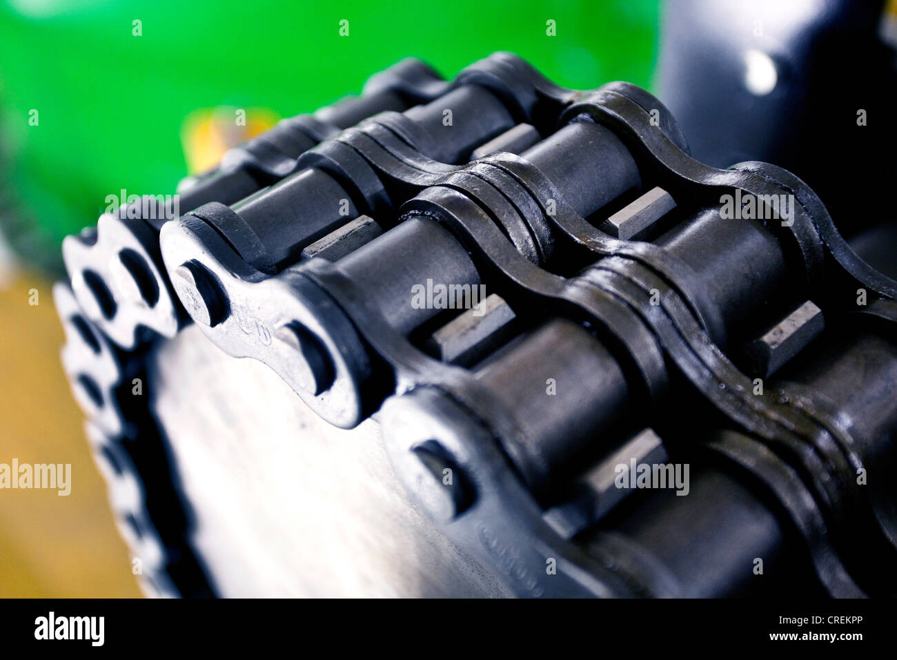 Driving chain on an engine, machine Stock Photo - Alamy