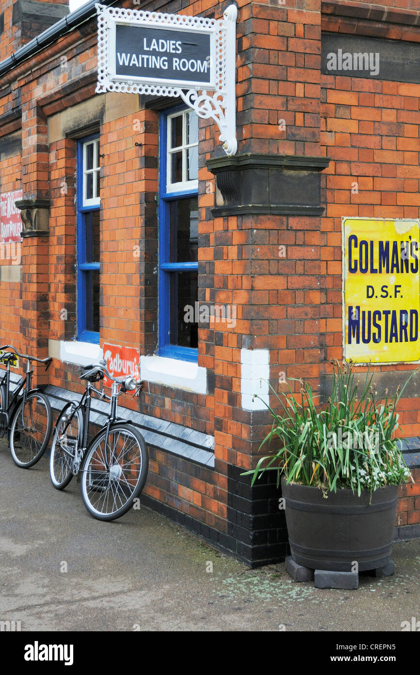 1960s signage High Resolution Stock Photography and Images - Alamy