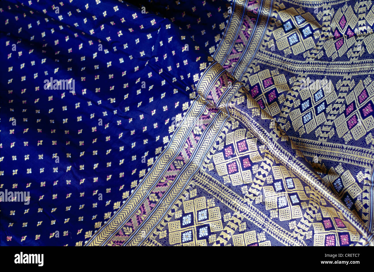 Sualkuchi Stock Photos & Sualkuchi Stock Images - Alamy