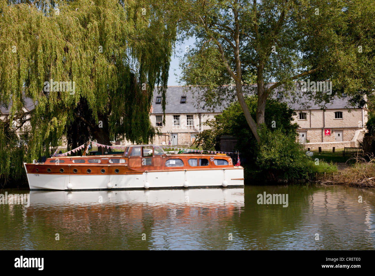 Lechlade on Thames, Gloucestershire Stock Photo - Alamy