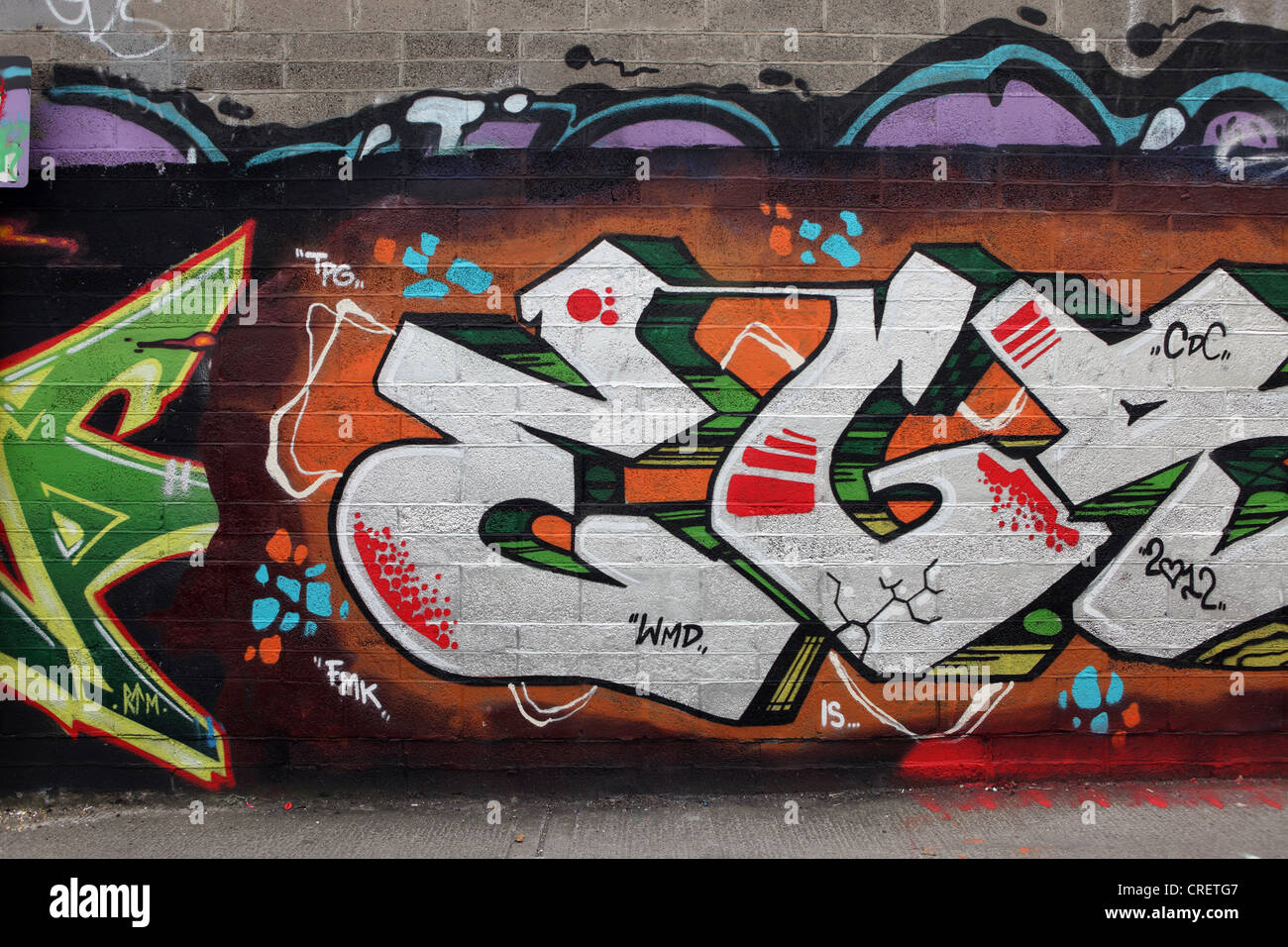 Graffiti wall brick lane hi-res stock photography and images - Alamy