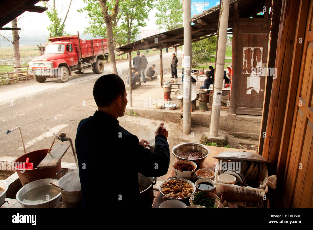 Chinese village cooking hi-res stock photography and images - Alamy