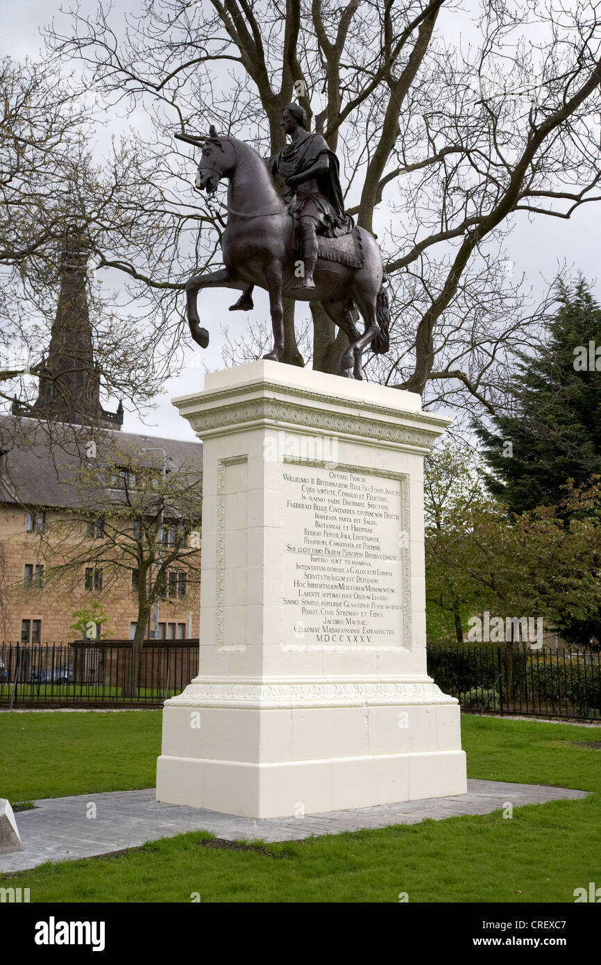 statue of william II of scotland william of orange on horseback as a ...