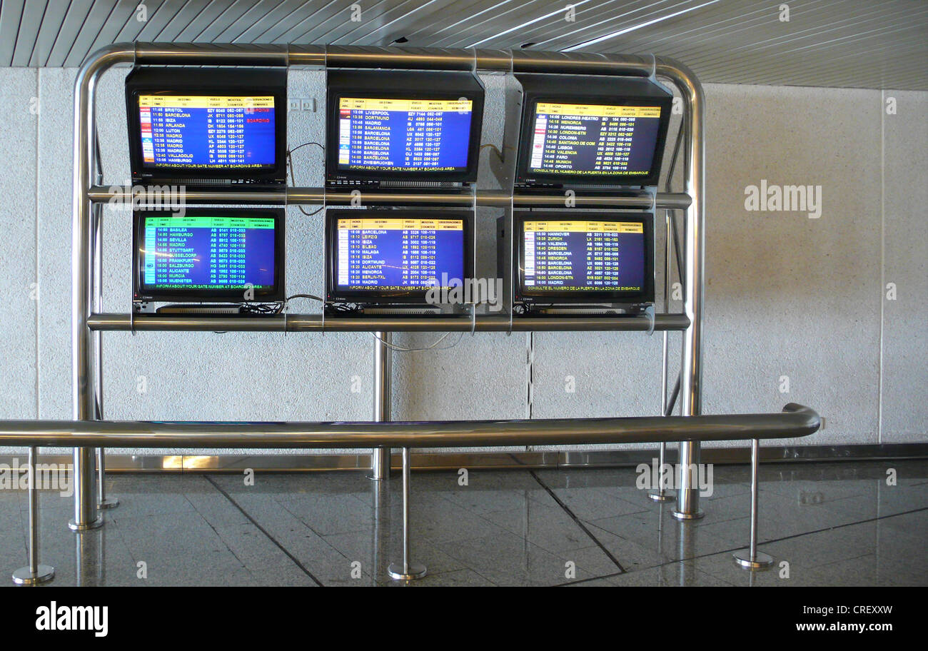 screens at airport Stock Photo - Alamy