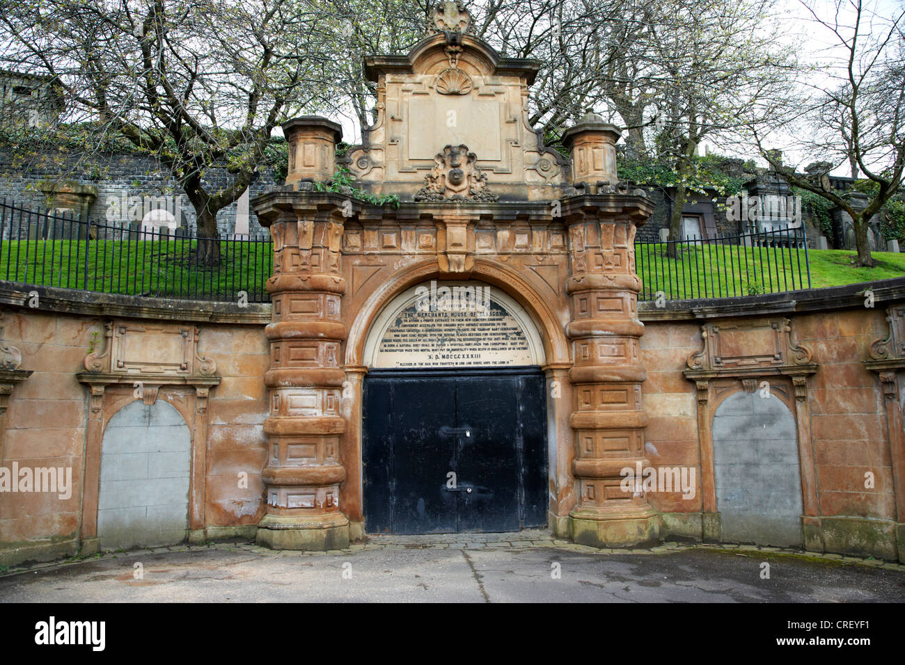 Victorian cemetery hi-res stock photography and images - Alamy