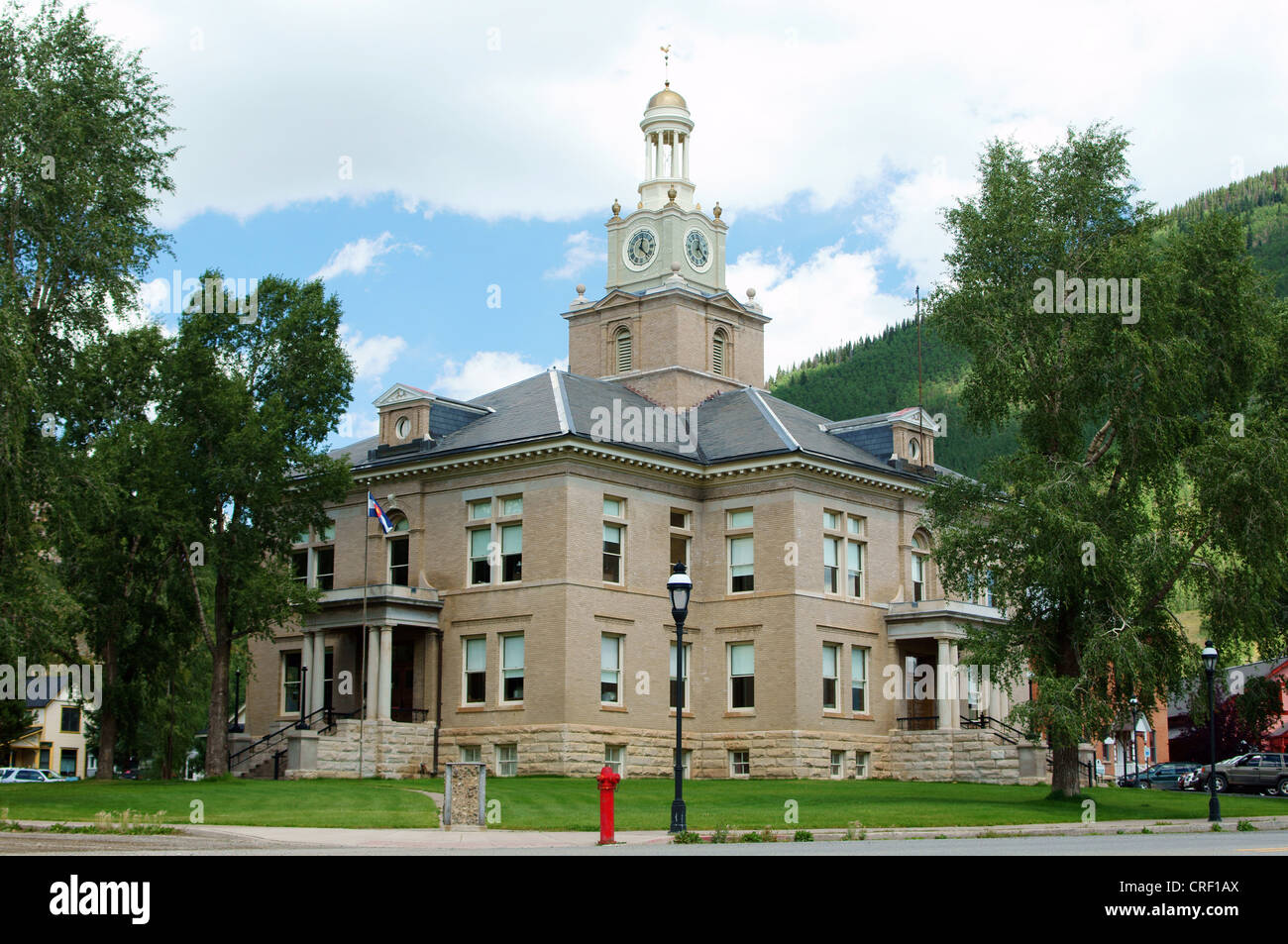 American courtroom depiction hi-res stock photography and images - Alamy