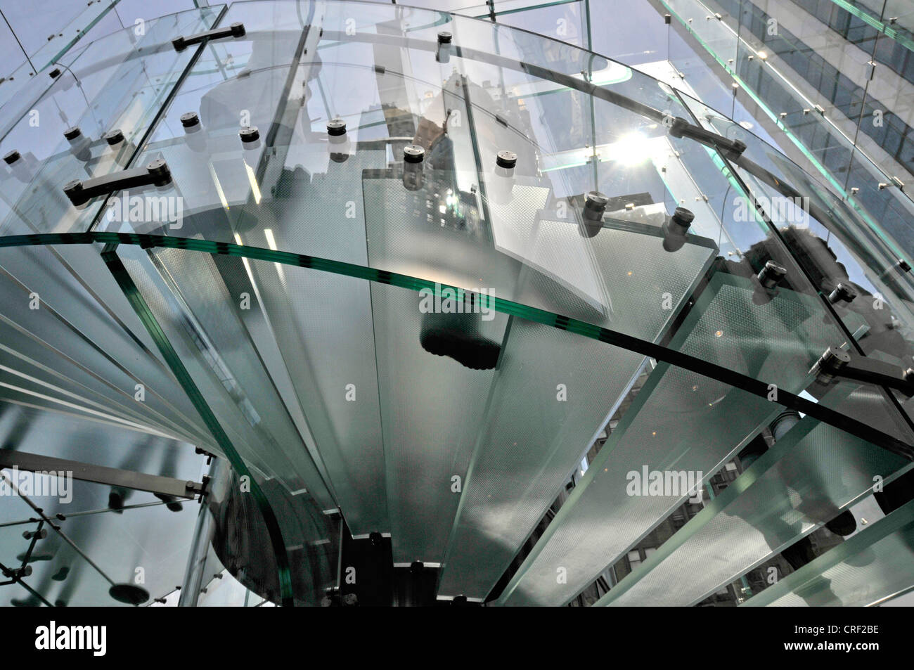 entrance of glass cube, Apple Retail Store, Fifth Avenue, USA, New York ...