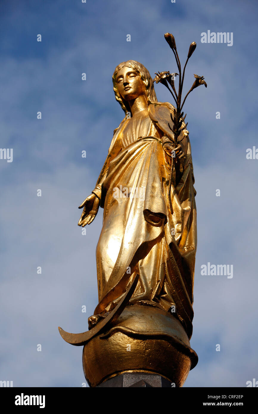 Blessed virgin mary central hi-res stock photography and images - Alamy
