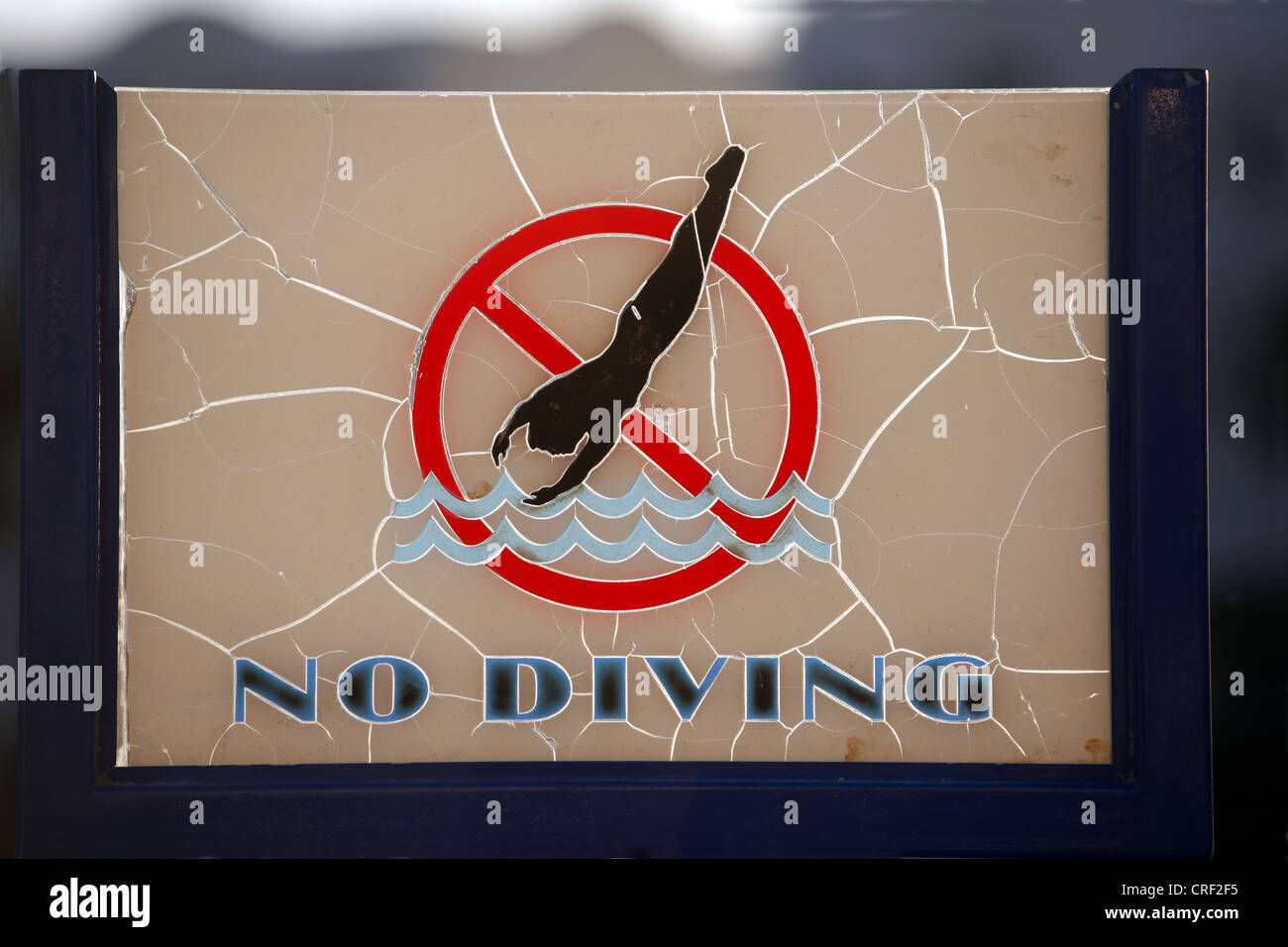 Diving signs hi-res stock photography and images - Alamy