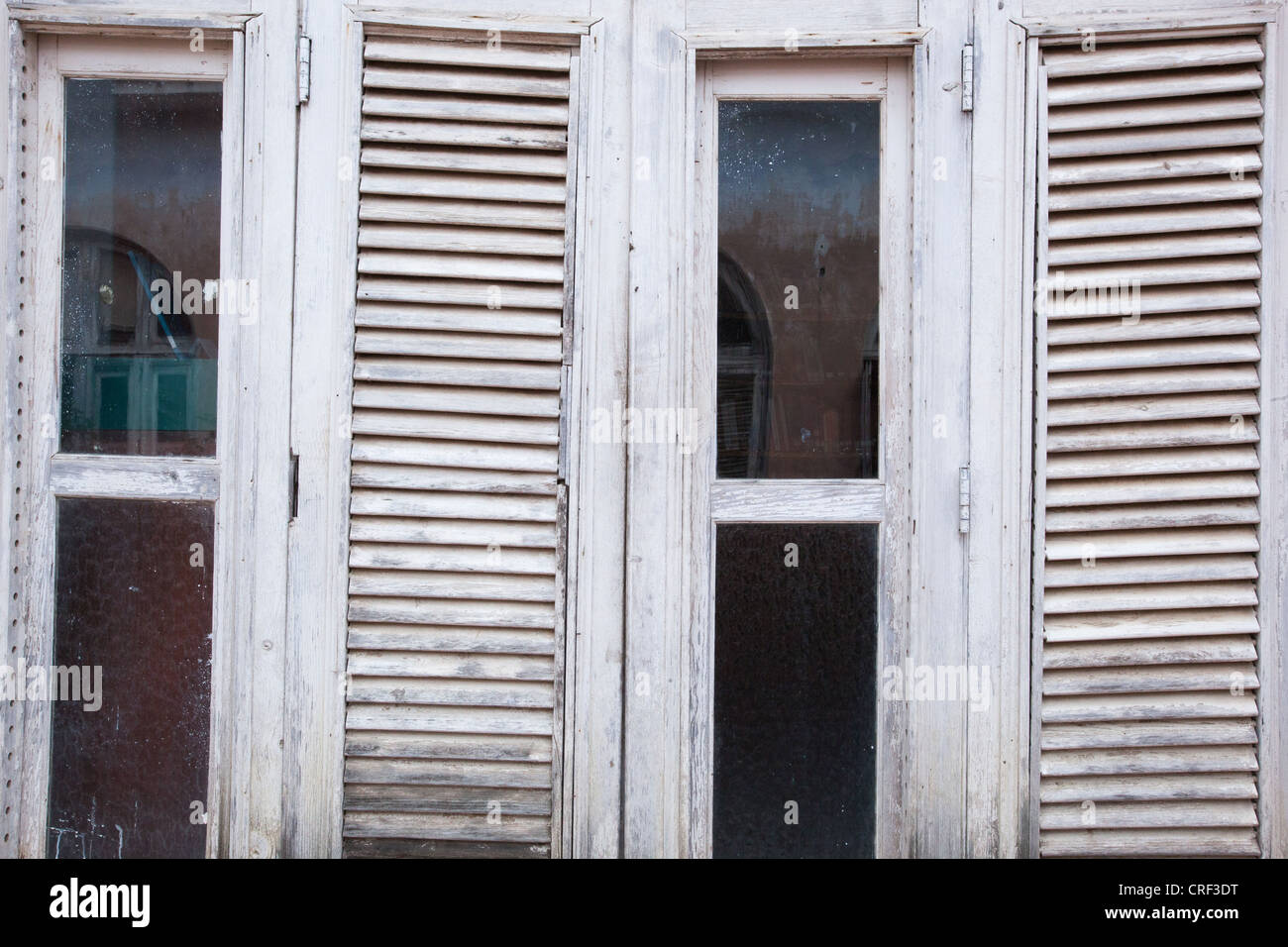 Dilapidated shutters in Trinidad, Cuba Stock Photo - Alamy