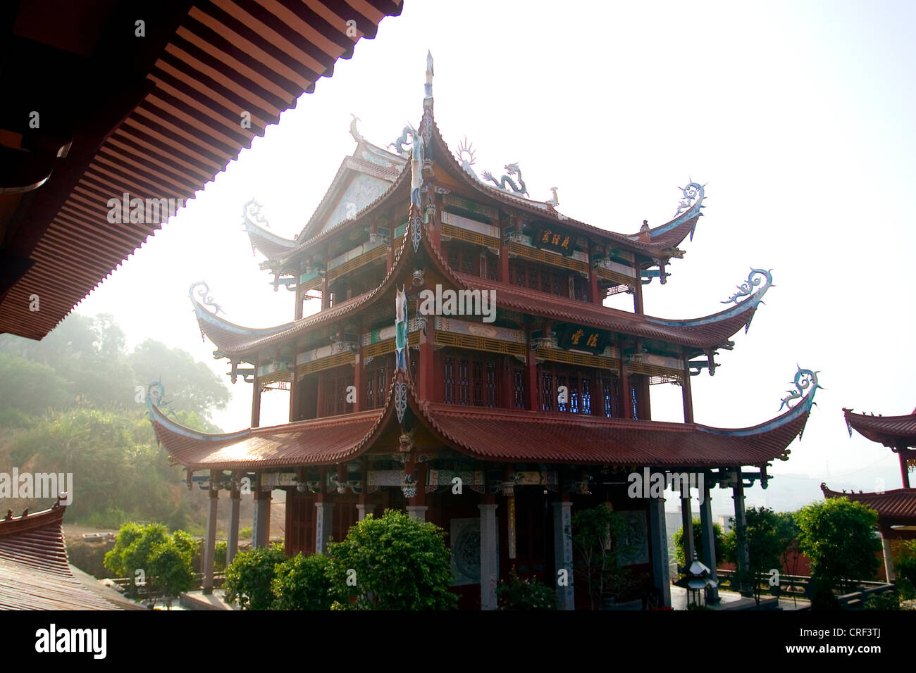 A buddhist temple in the fujian province hi-res stock photography and ...