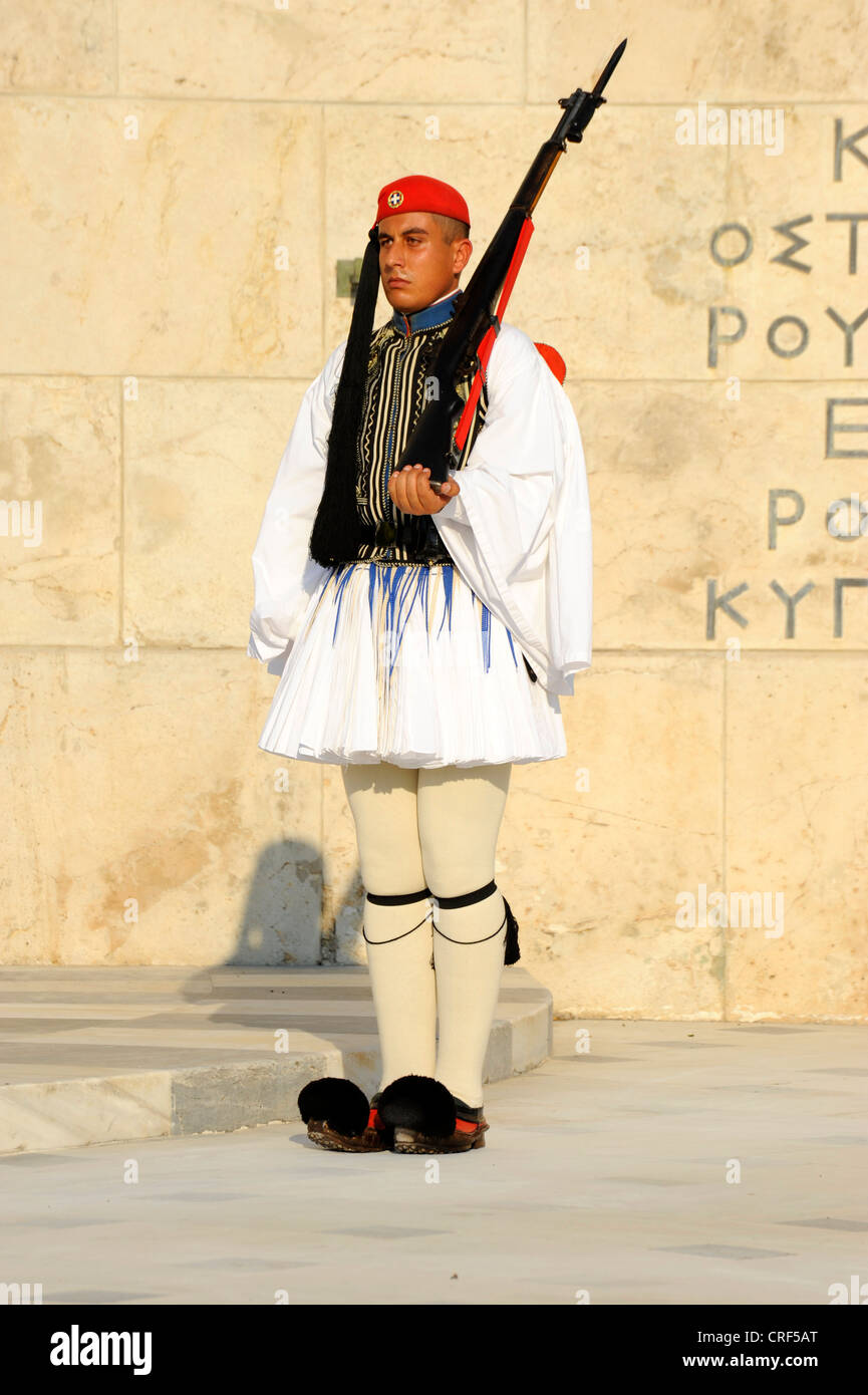Soldiers at Greek Parliament Building House Government Greece Athens ...