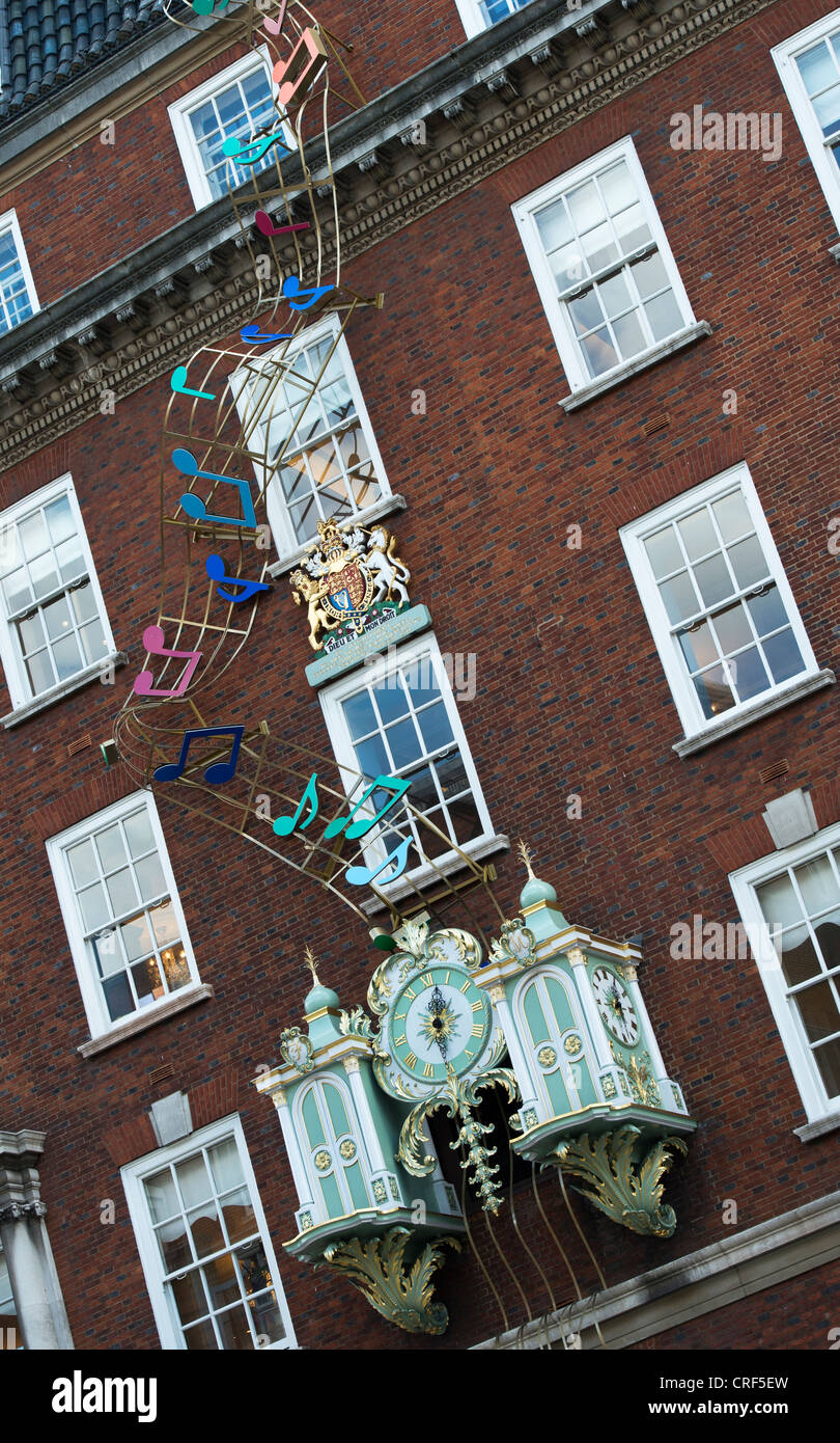 Fortnum and Mason shop front facade. Piccadilly road. London, England ...