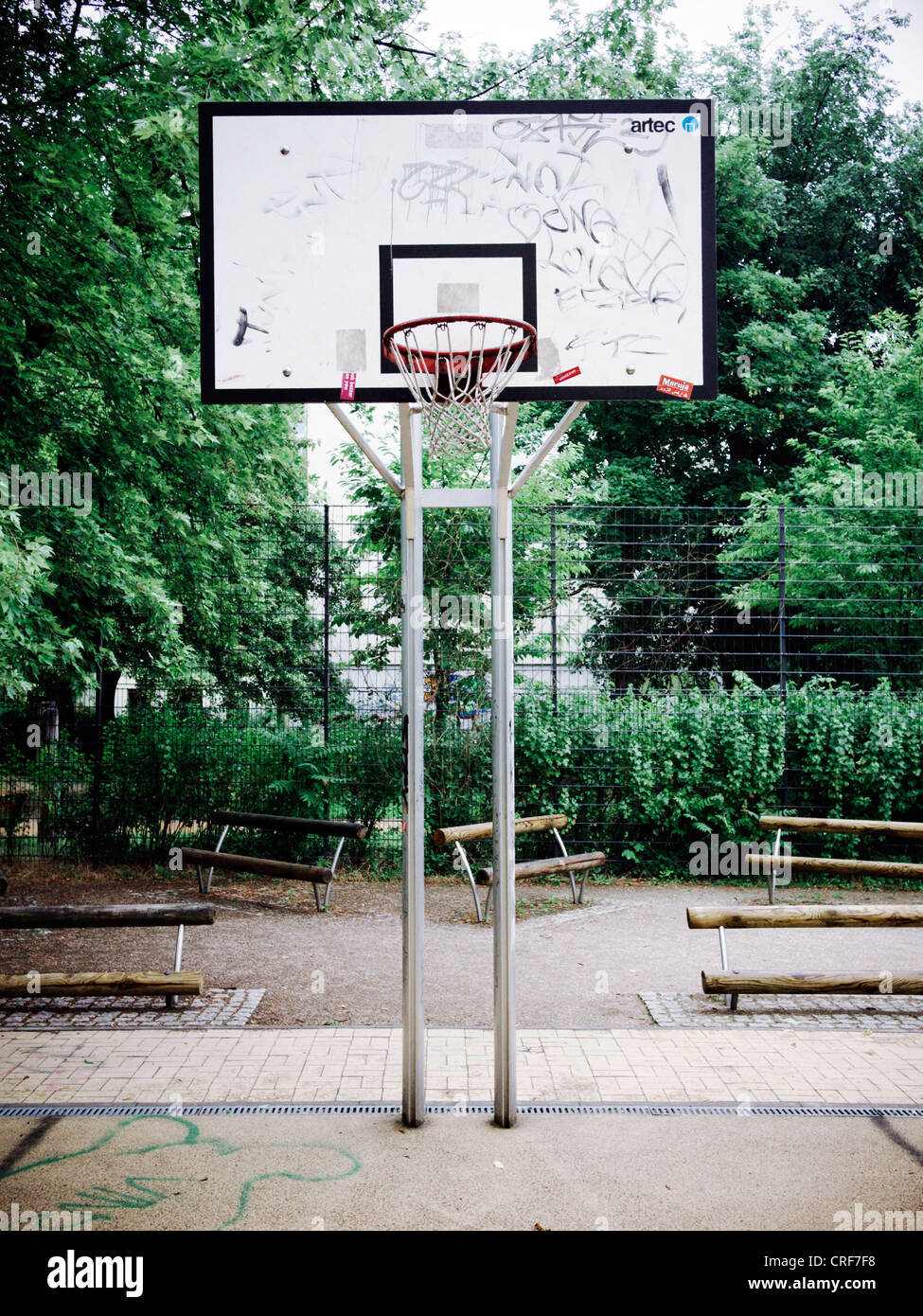 Square basketball hi-res stock photography and images - Alamy