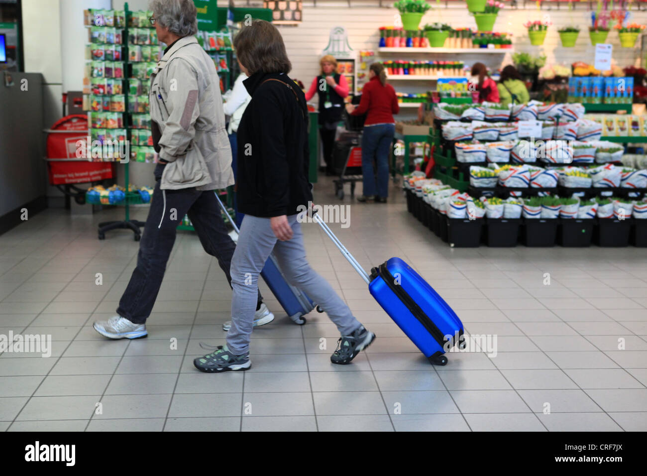Pull rod case hi-res stock photography and images - Alamy