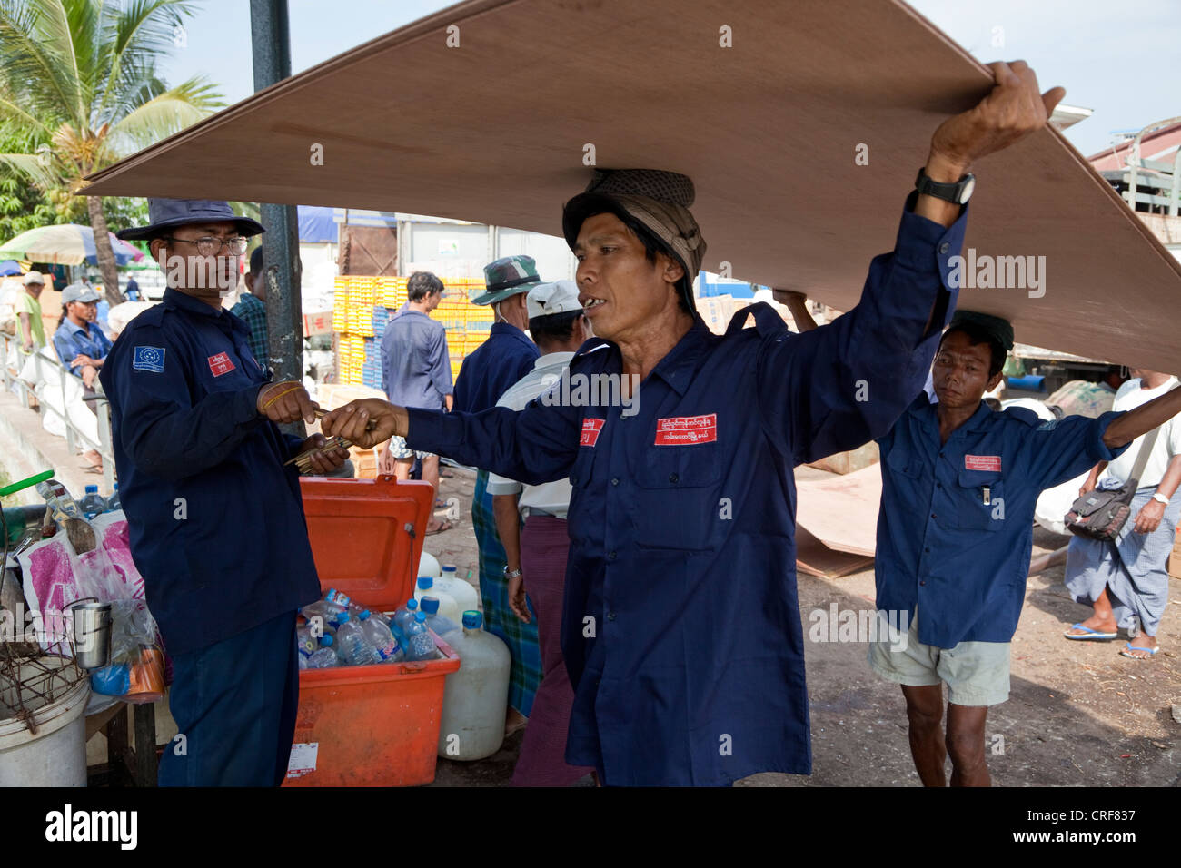 Tally man hi-res stock photography and images - Alamy