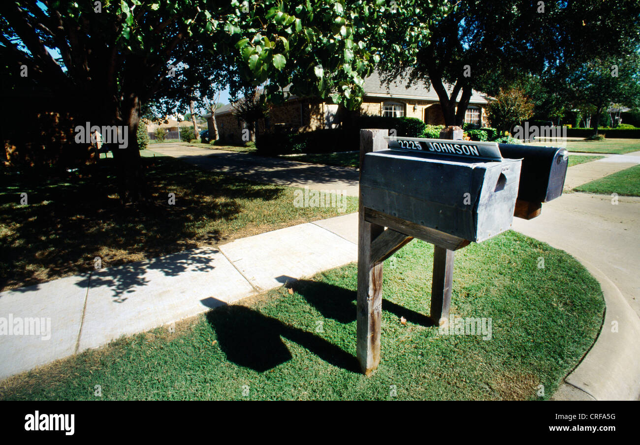 Texas USA Dallas Carrollton Mailboxes In Front Of House Stock Photo - Alamy