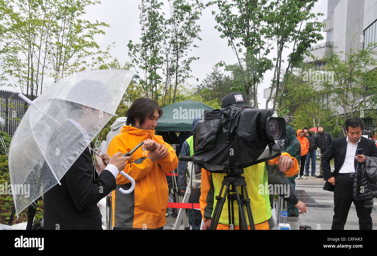 television reporters, SkyTree tower, Tokyo,, Japan Asia Stock Photo - Alamy