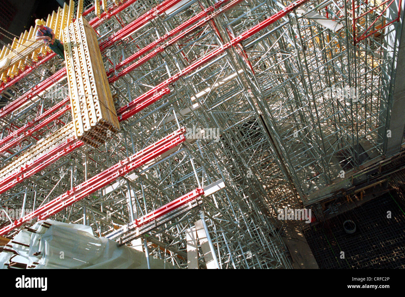 Berlin, Germany, construction workers on a Stahlgeruest Stock Photo - Alamy
