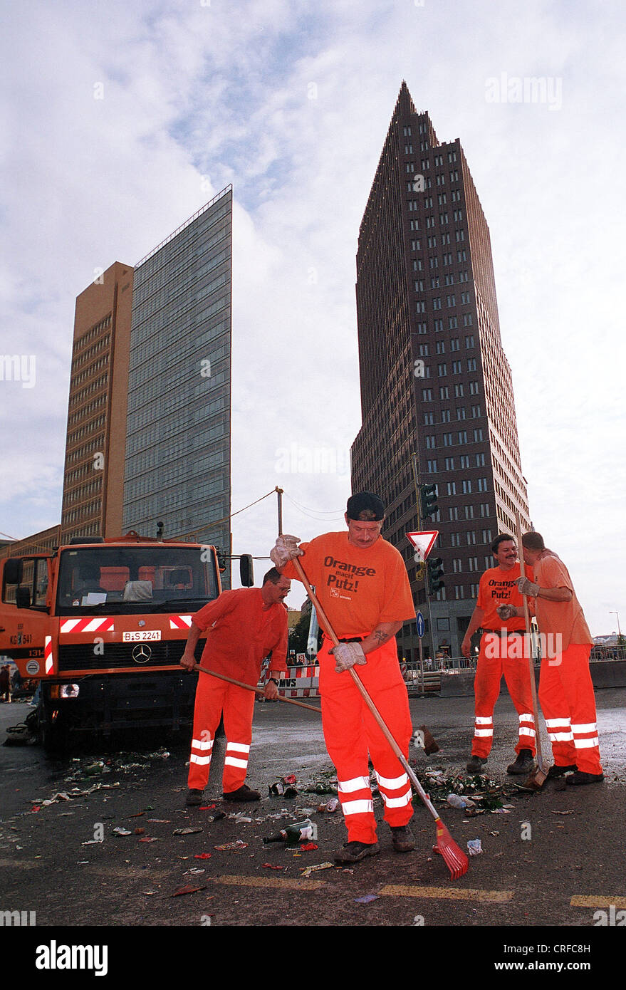 Berlin city cleaning services hi-res stock photography and images - Alamy